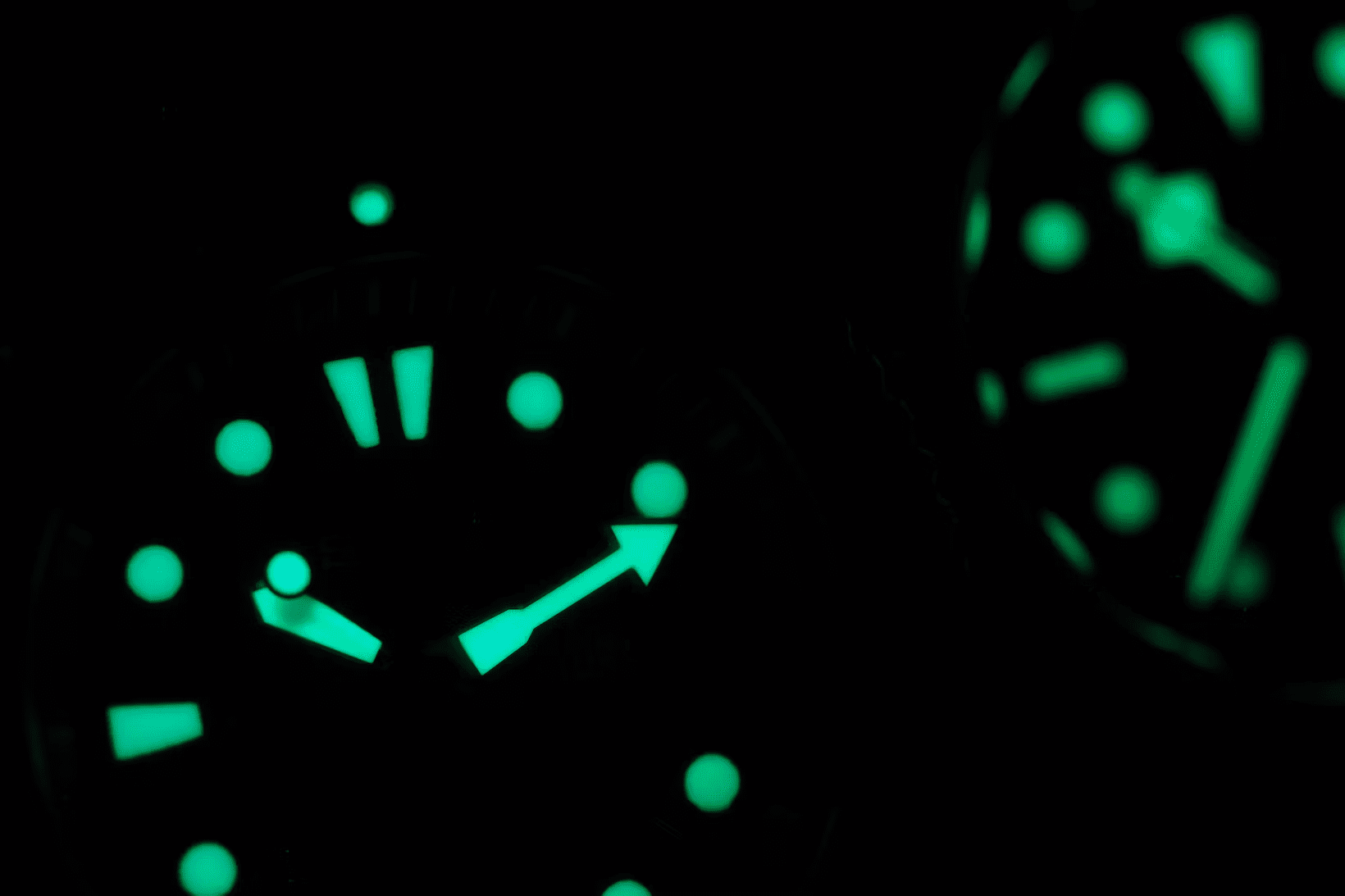Everything You Need to Know About Glow-in-the-Dark Watches - My Jewelry ...