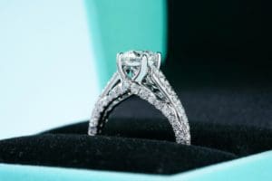 The Difference Between Settings, Mountings, and Galleries in Jewelry